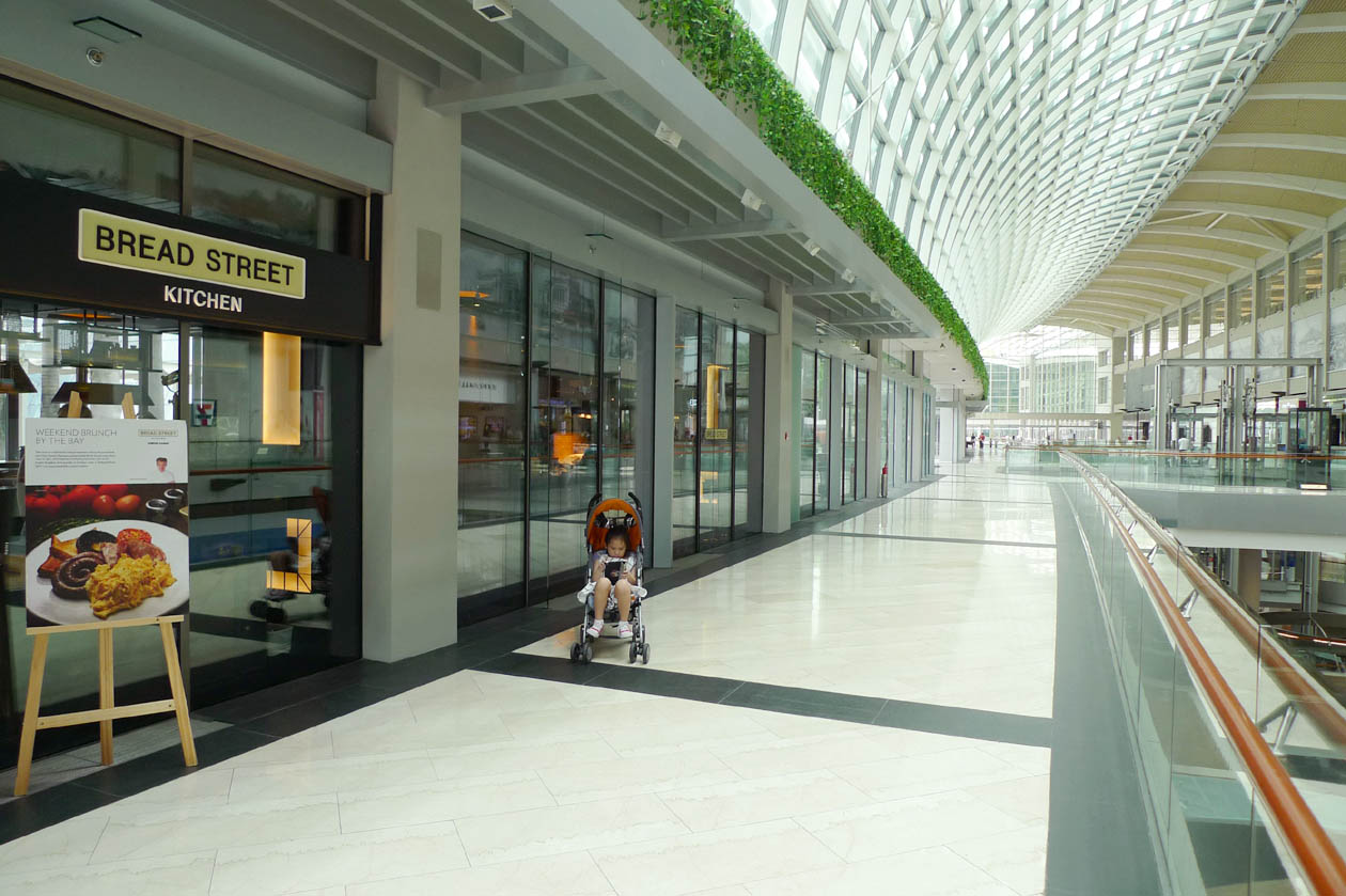 MrsMommyHolic: Bread Street Kitchen by Gordon Ramsay in MBS Singapore