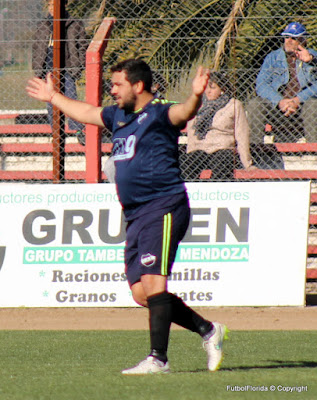 CLUB A. ESPAÑA: El “Expreso Rojo” se rebeló en el Campeones Olímpicos