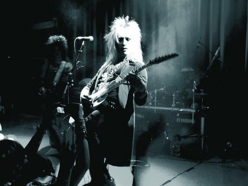 LoudnoizeMusic: In Memory of Dave Lepard