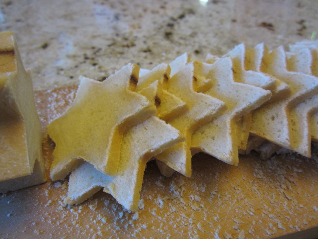 Cooking Through the Clippings: Valtrompia Canape Bread