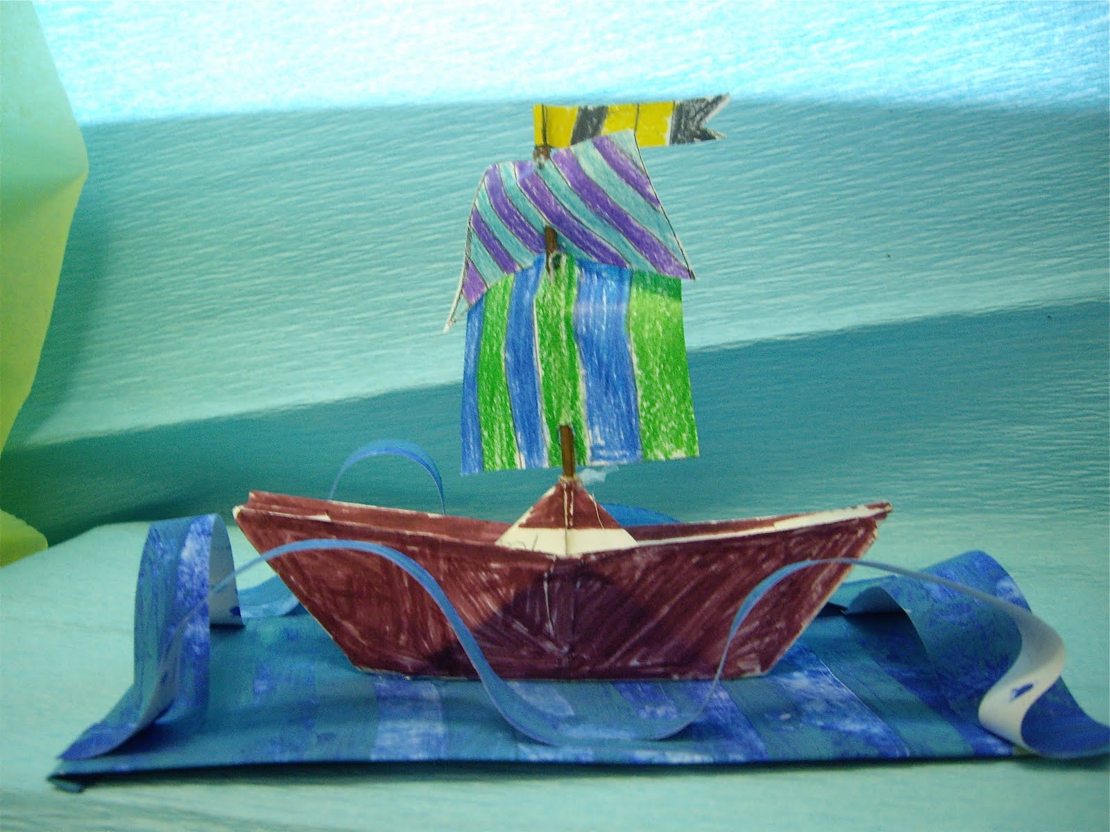 Use Your Coloured Pencils: Paper Pirate Ships