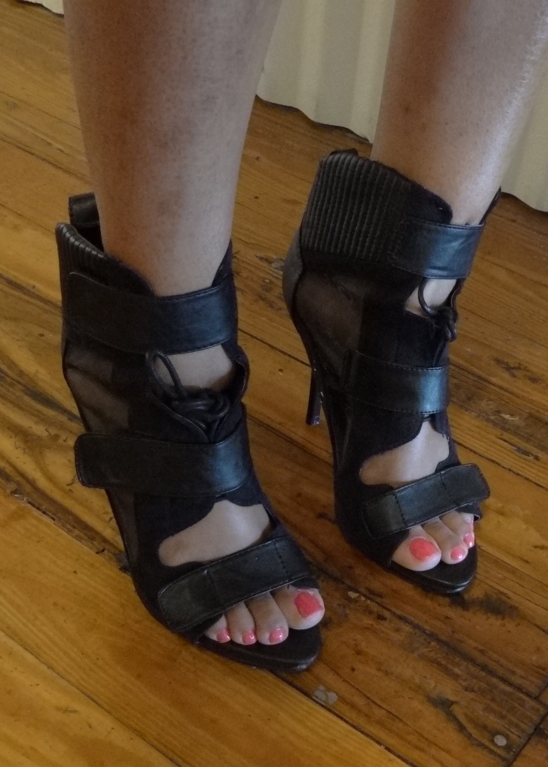 Lace Dress + Sadiddy Sweet Life! - Hey Trina