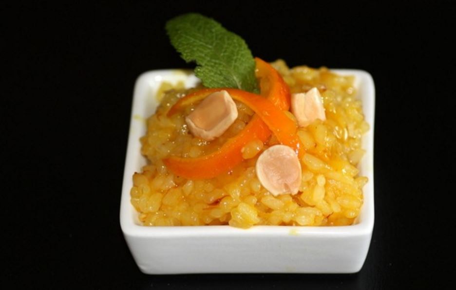 Arroz con naranja y azafrán, receta sorprendente para postre