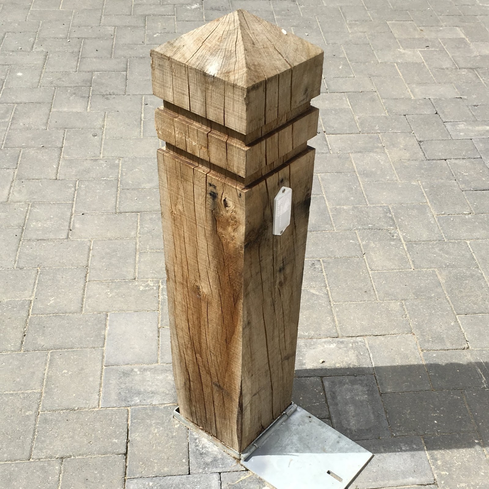 Barricade Fabrications: Barricade Timber Bollards 2018