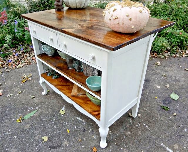 Dorothy Sue and Millie B's too