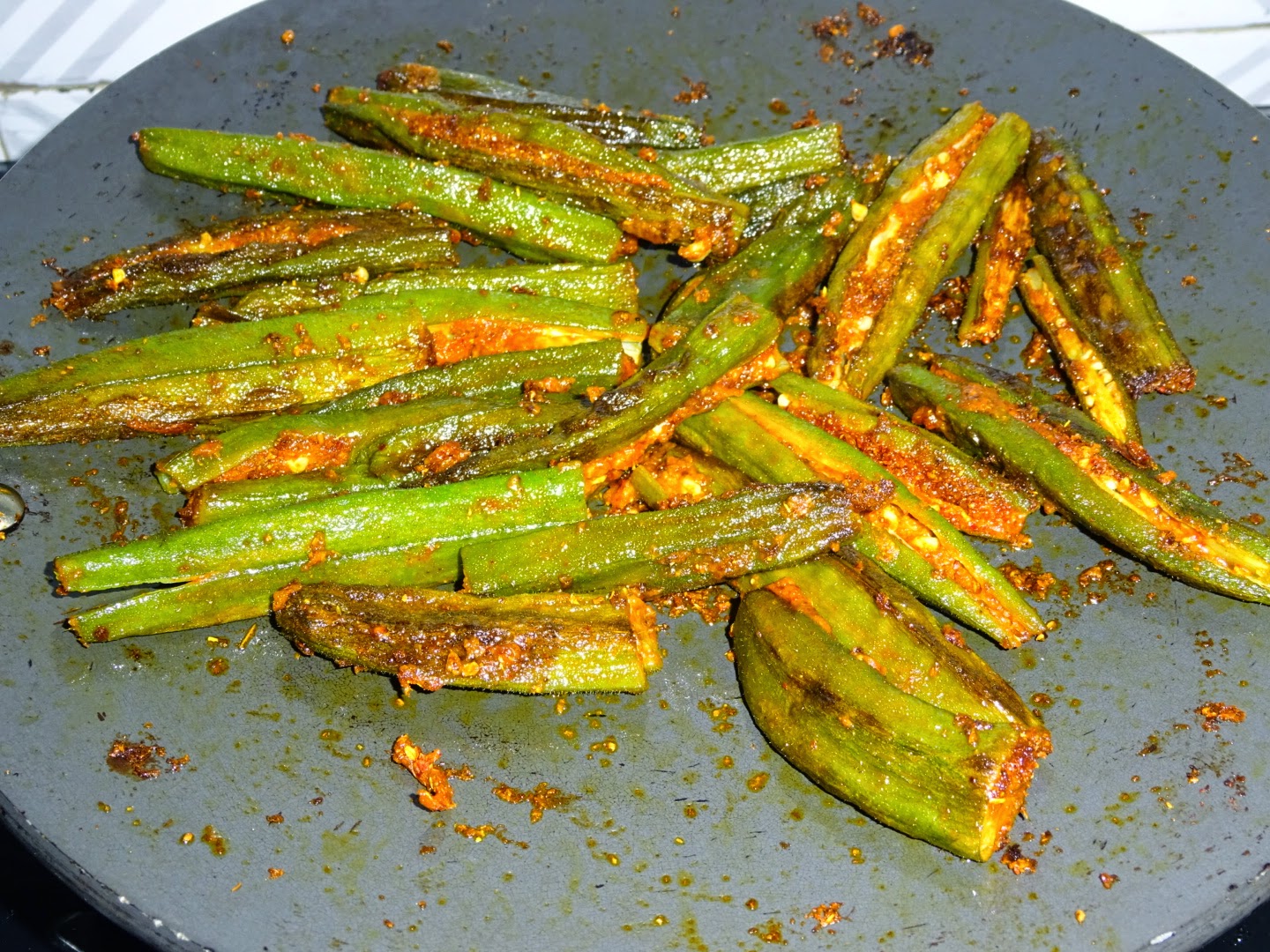 Veg Indian Good Food Recipes..: Tava Bhindi Masala Fry