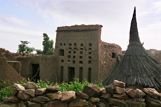 Notes From Different Spots: Djigibombo in Dogon Country: places of worship