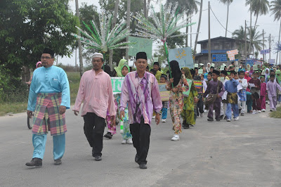 SETIU HARI INI: Perarakan Maulidur Rasul Sekolah Kebangsaan Batu Rakit.