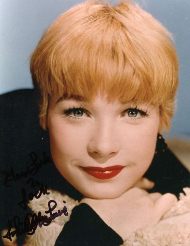 45 Beautiful Photos of Young Shirley MacLaine in the 1950s and 1960s ...