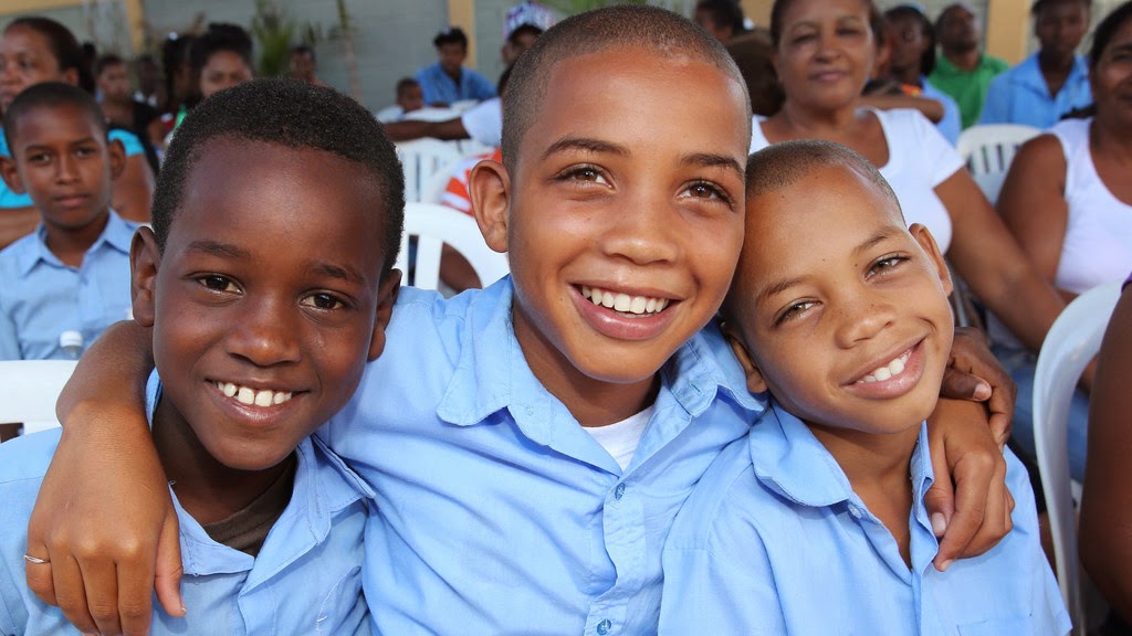 124 aulas en 7 escuelas más para la Tanda Extendida en Santo Domingo ...