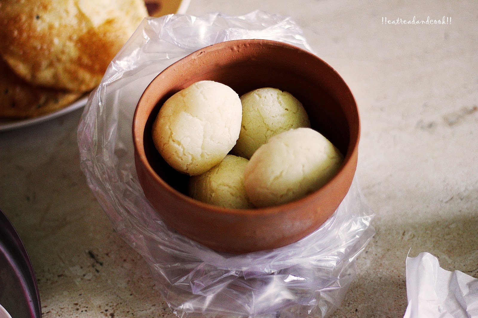 Hing er Kochuri / Hing ~ Asafoetida flavoured Kachori