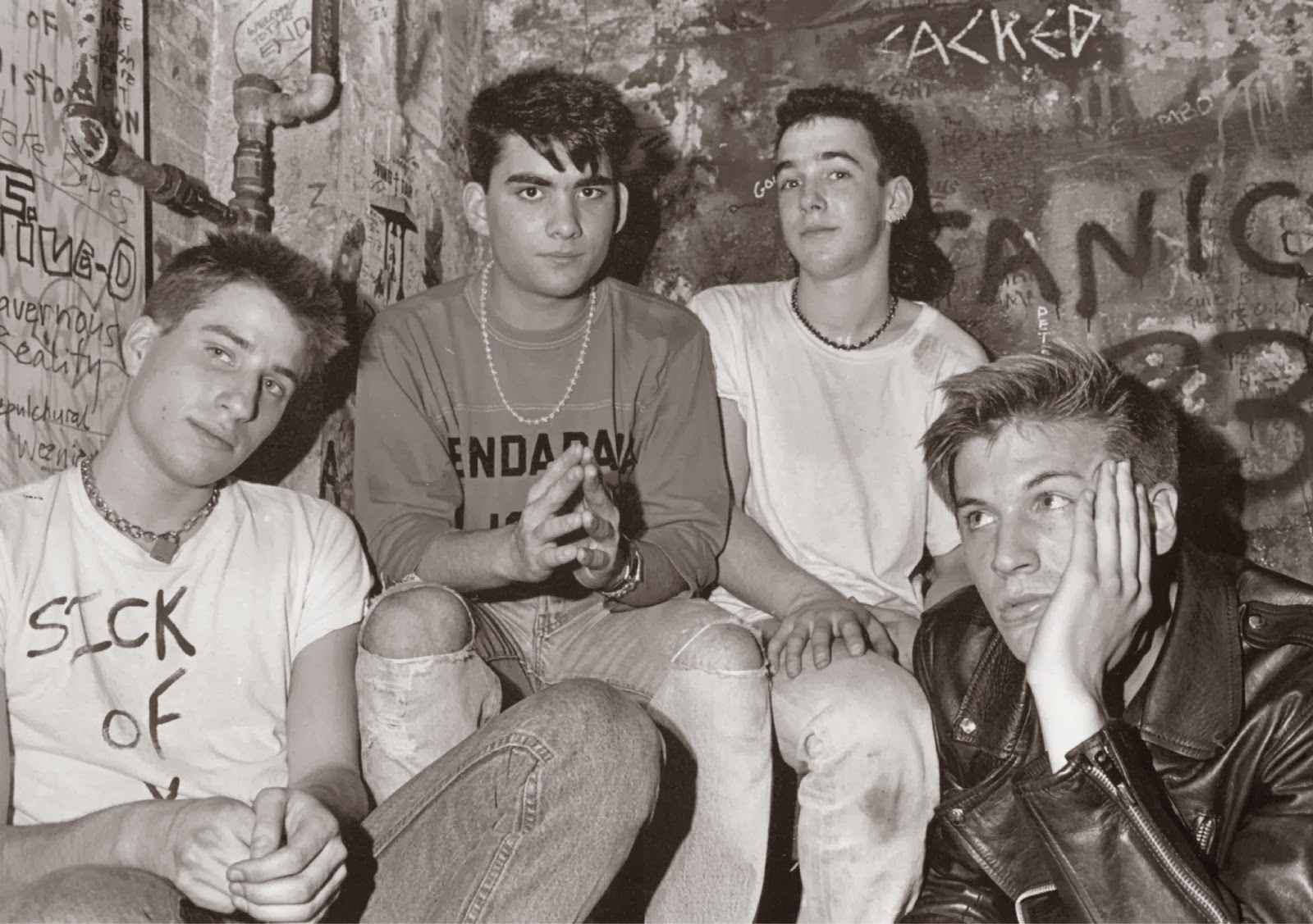 If It's Too Loud...: Check Out a Video for The Lemonheads "A Circle of One"