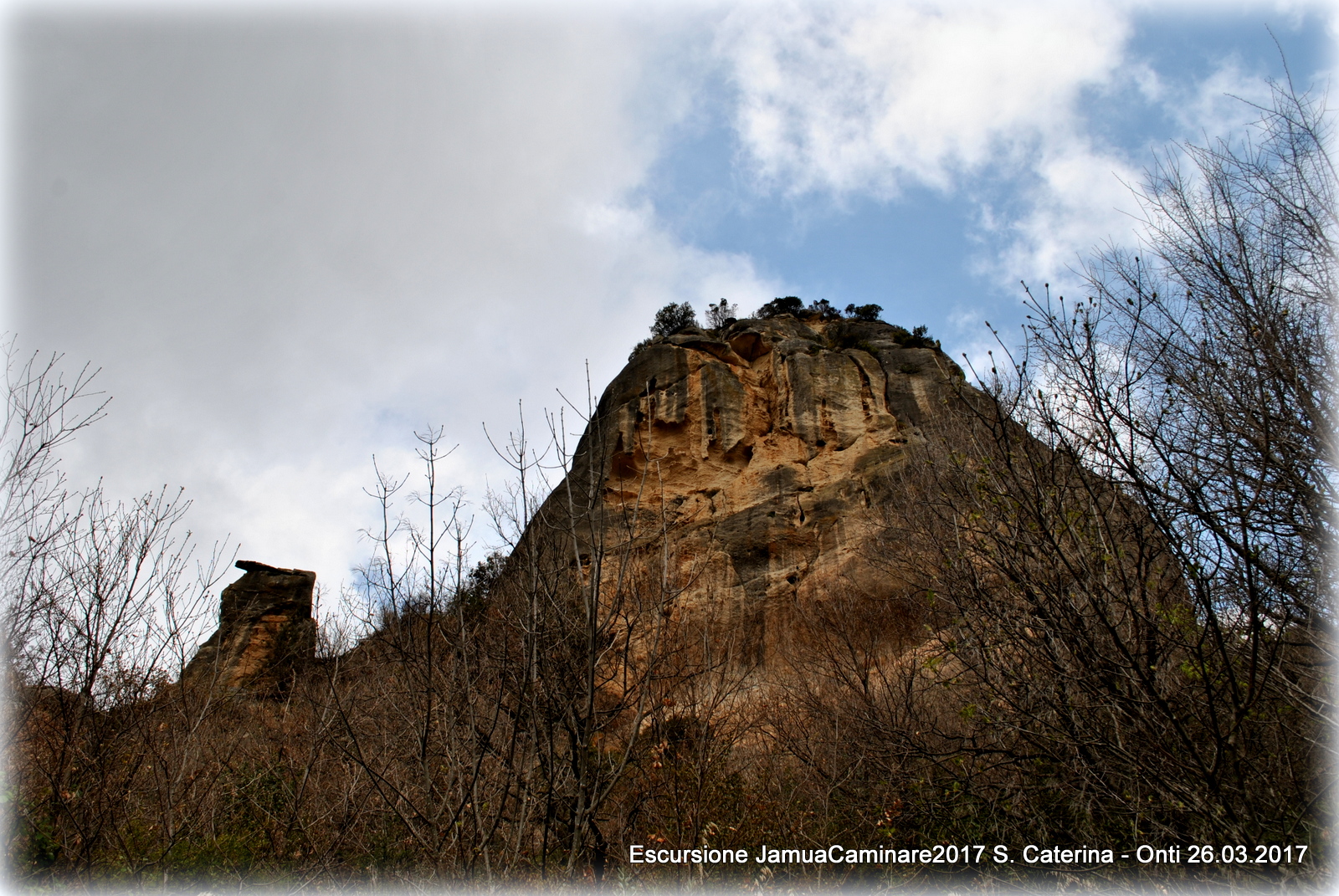 Sopra e sotto le rocce di S. Caterina, passando dal Cozzo dei Ciclopi ...