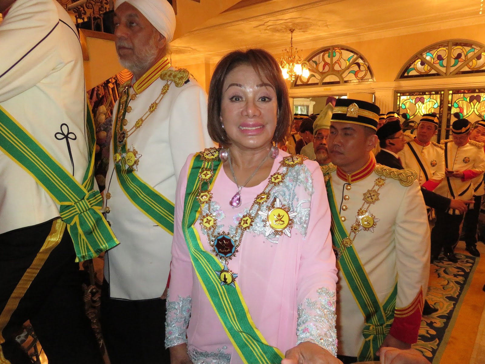 Kee Hua Chee Live!: CONGRATULATIONS TO BECKY LEOGARDO WHO IS NOW DATO ...