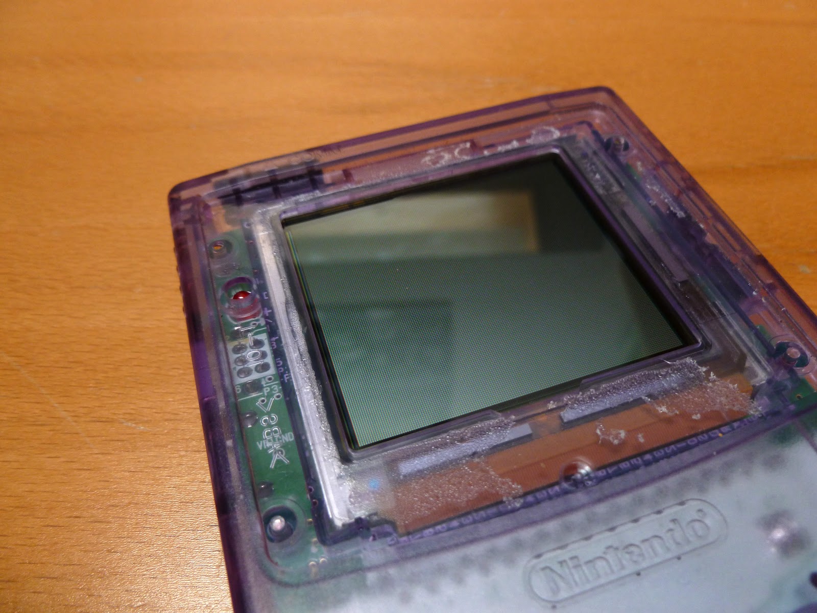 Love Without Anger: How to replace a Game Boy Color screen cover