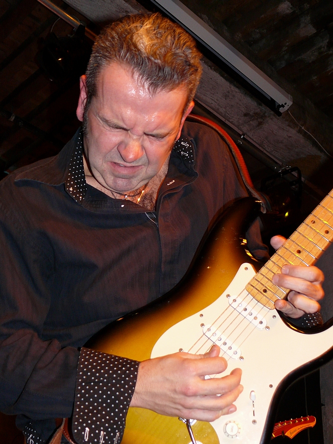 HALL BLUES CLUB: Jonn RICHARDSON (USA) & Sean CARNEY (USA) au Hall ...