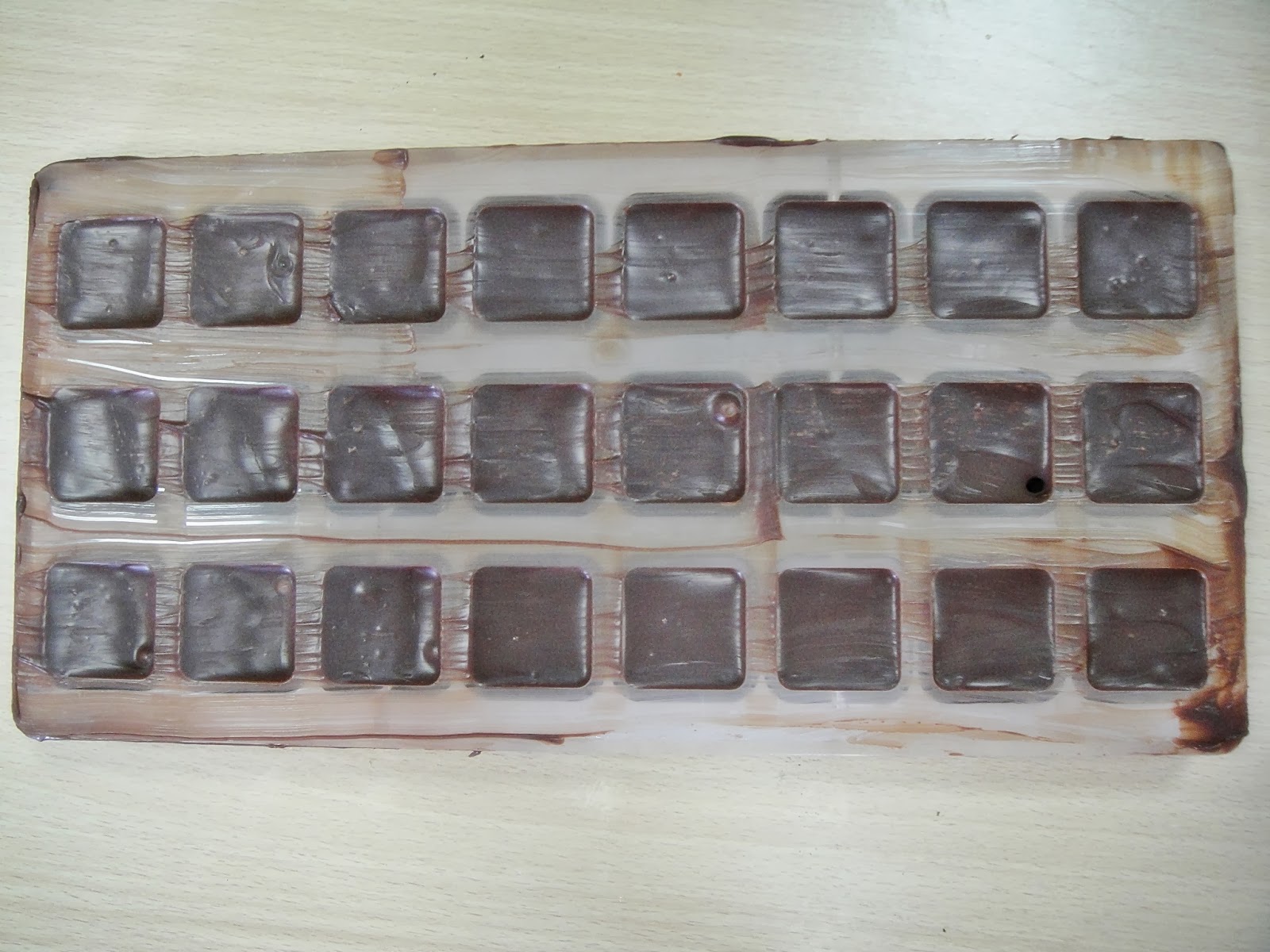 Maryam's Culinary Wonders: 554. Rahash Chocolates