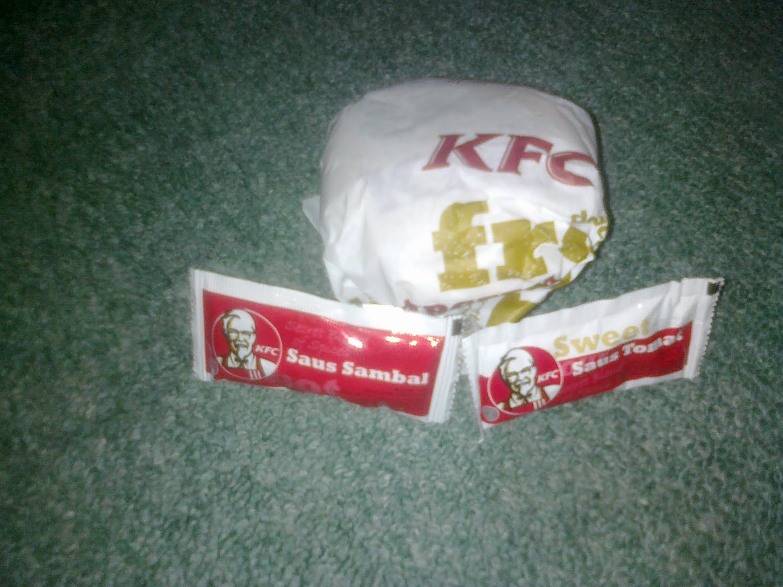Burger Deluxe (goceng) KFC, Enak dan Murah ! | Daeng Faiz