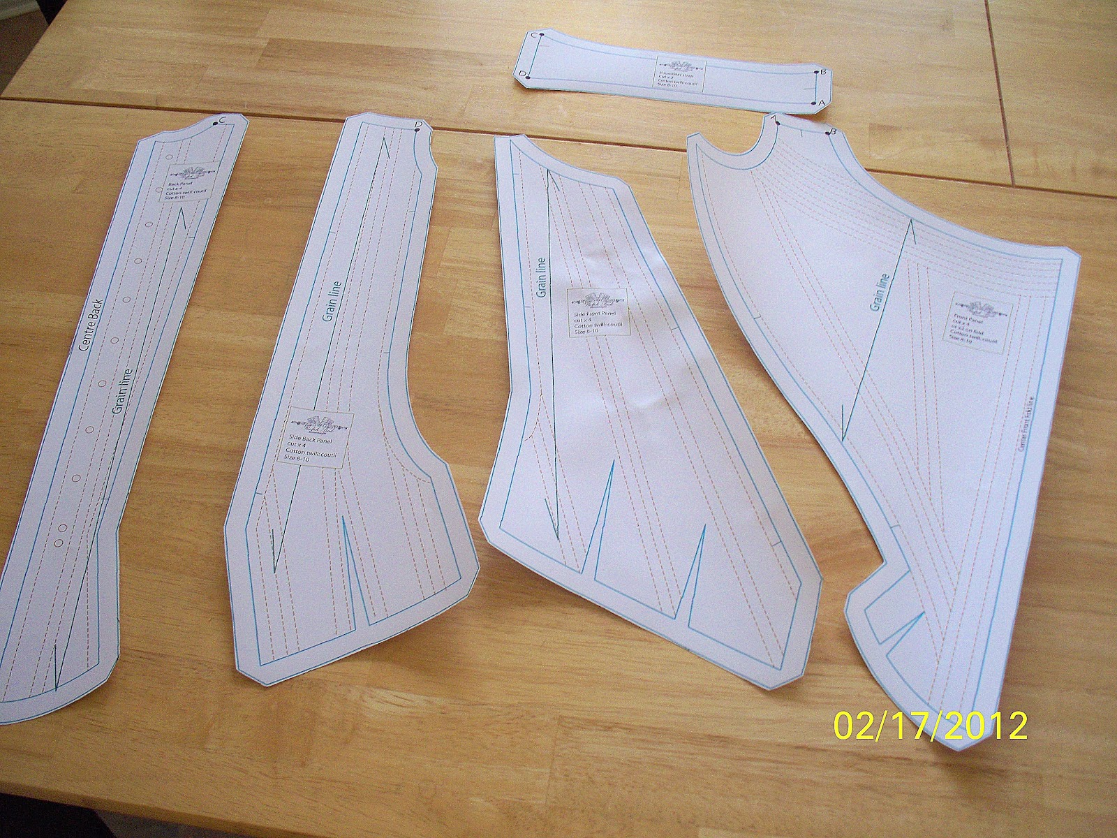 Look What I Made: Half-Boned Stays