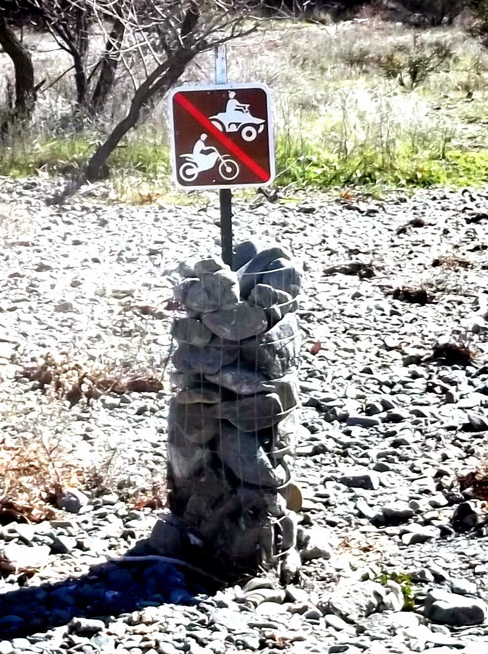Official Quiet Warrior Racing Blog: Gabions as Sign Posts - Common ...