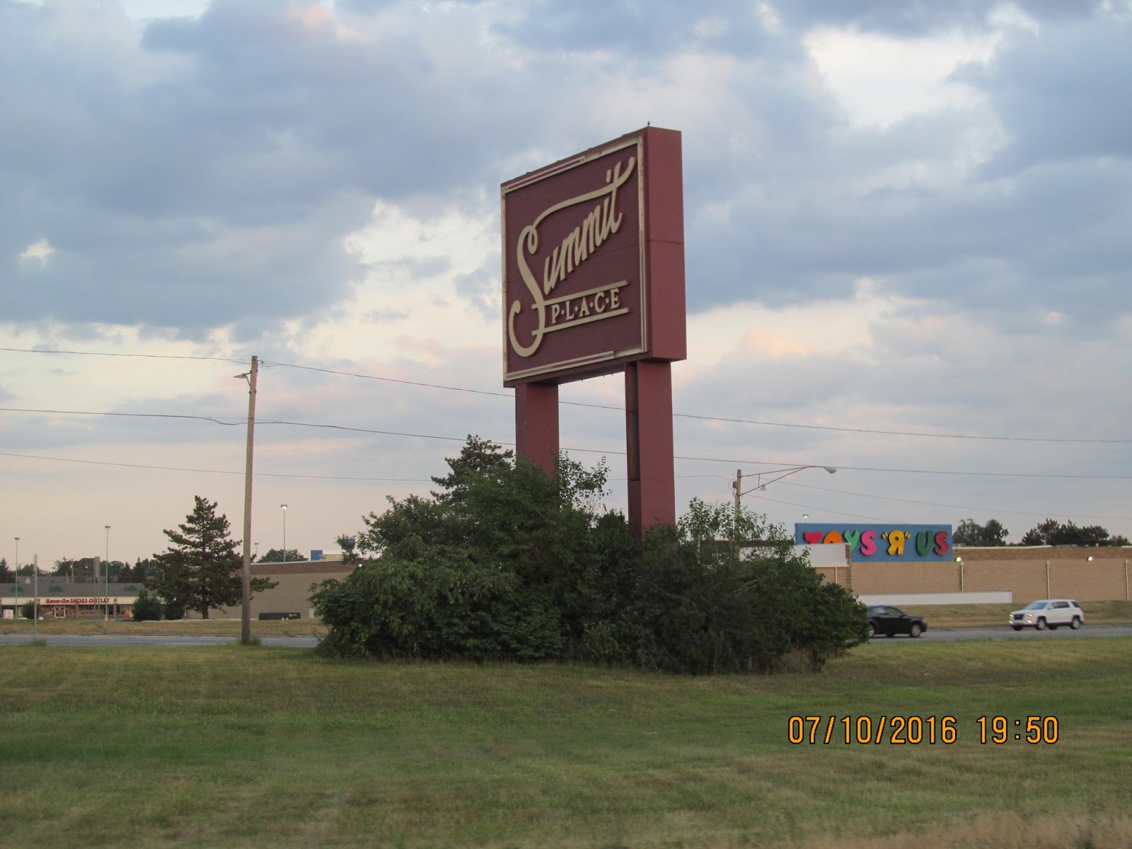 Trip to the Mall: Summit Place Mall- [Waterford Township (Pontiac ...