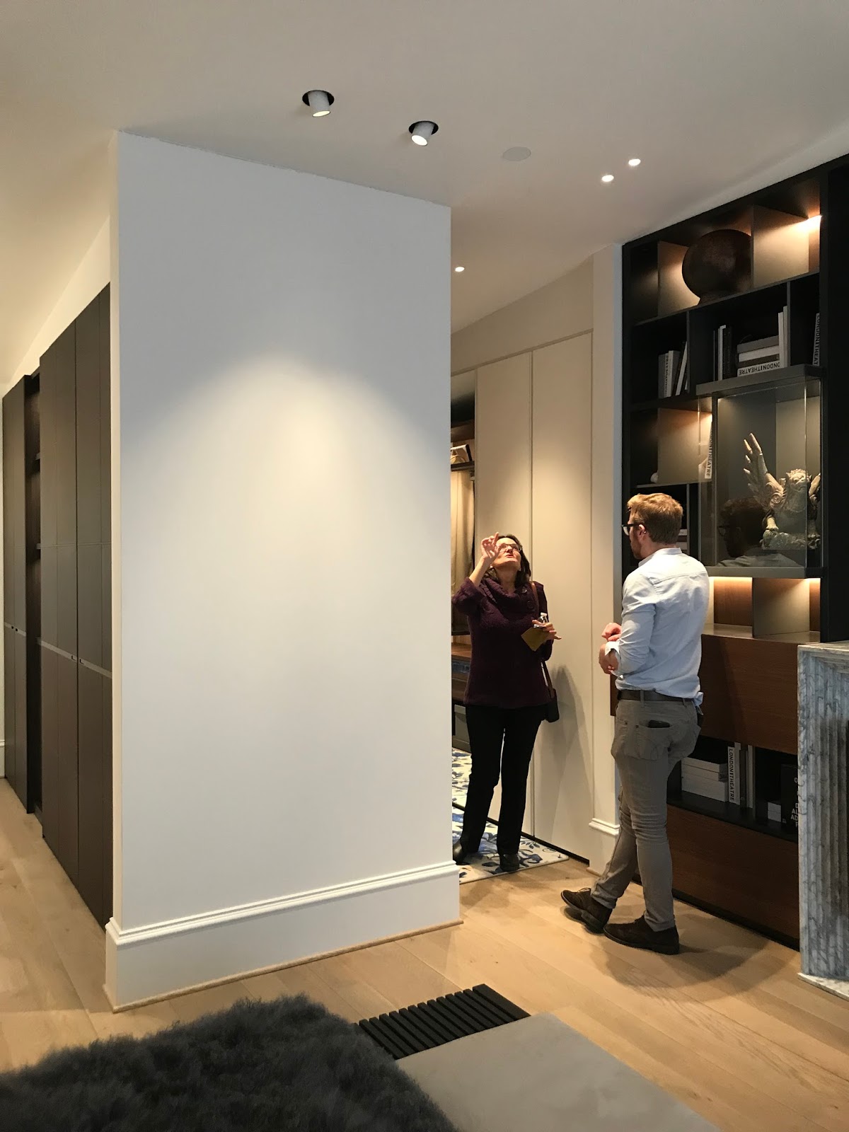 architect design™: Modern Delta lighting and Poliform cabinet showroom ...