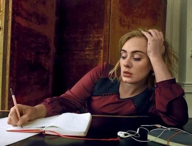 Adele covers new issue of Vogue Magazine