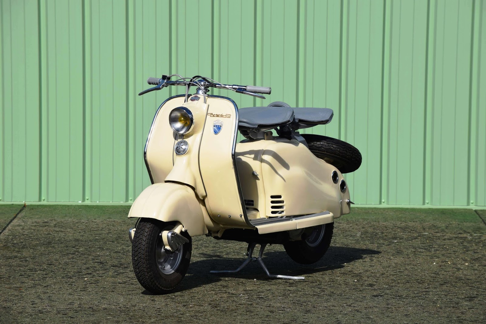 LAMBRETTE puis FENWICK, Usine Lambretta-Fenwick-Troyes: Troyes fab ...
