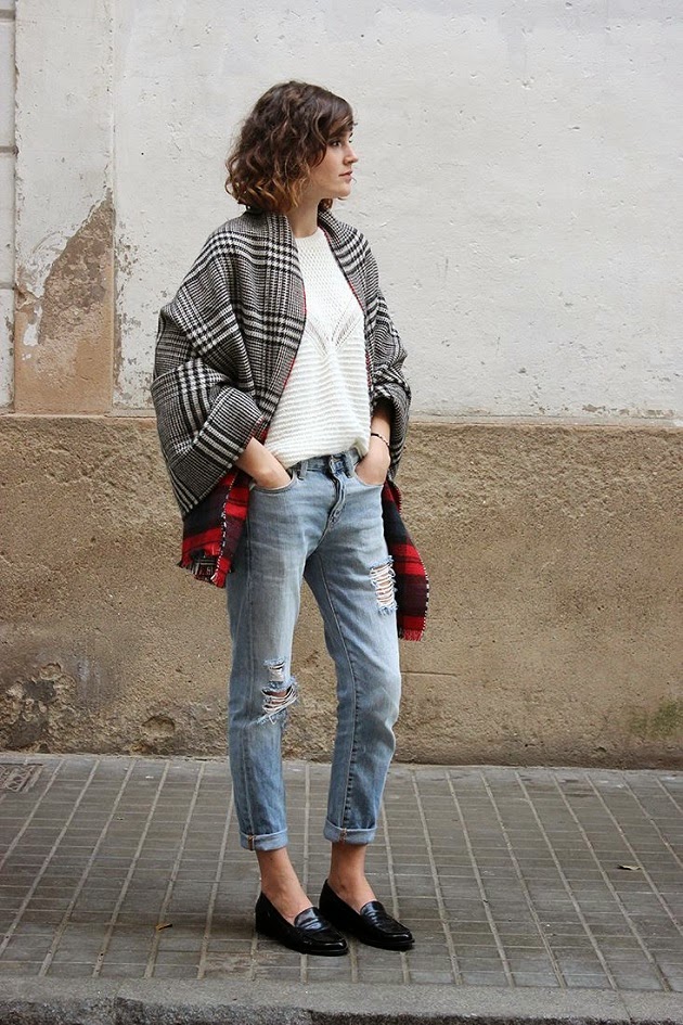 TRENDS; TOMBOY SHOES,-