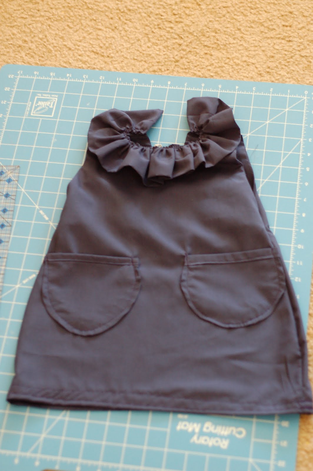Sew Much Love: Ruffle Collar Dress Tutorial