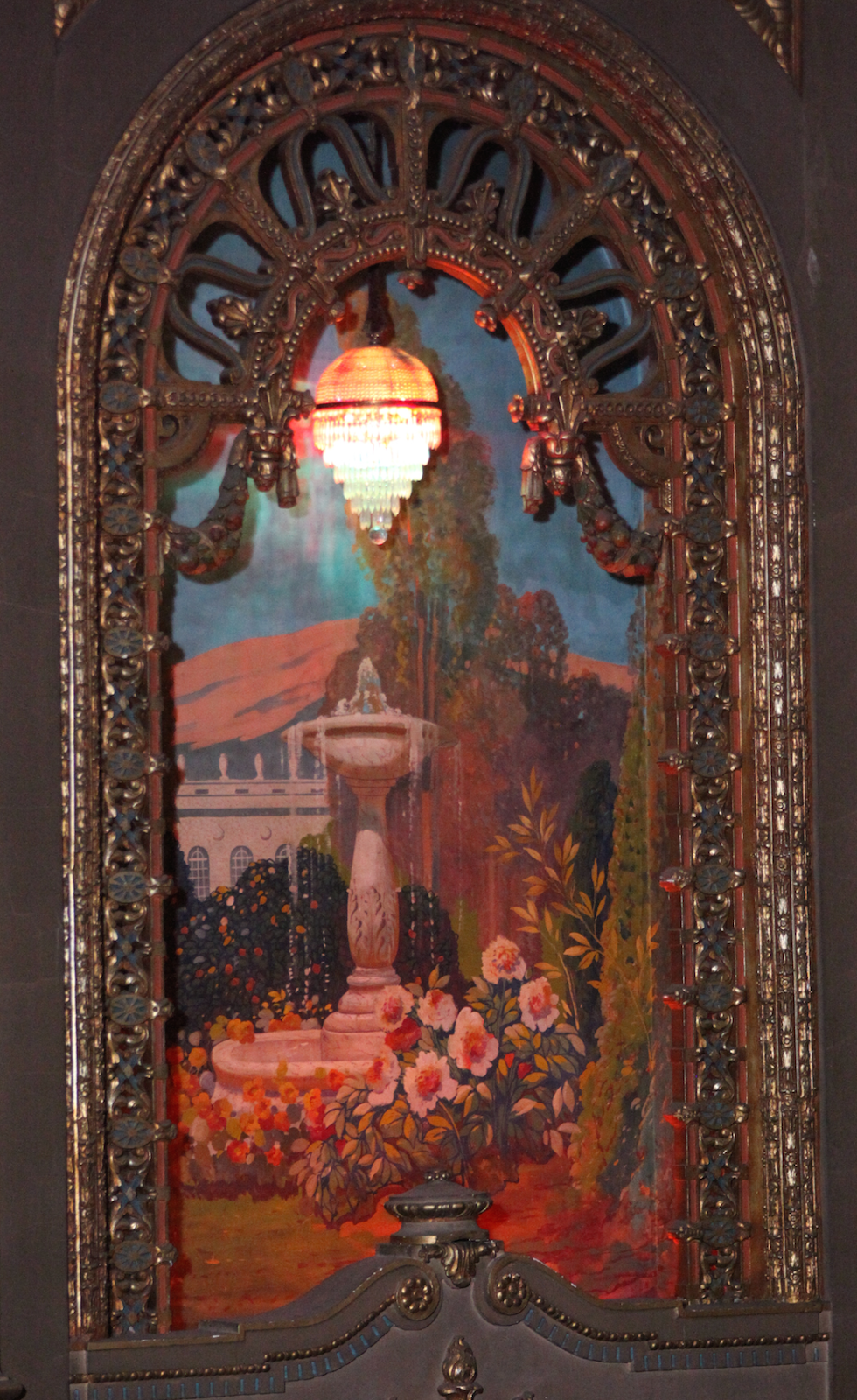 Urban Scale Richmond: THE MURALS AT RICHMOND'S HISTORIC BYRD THEATRE