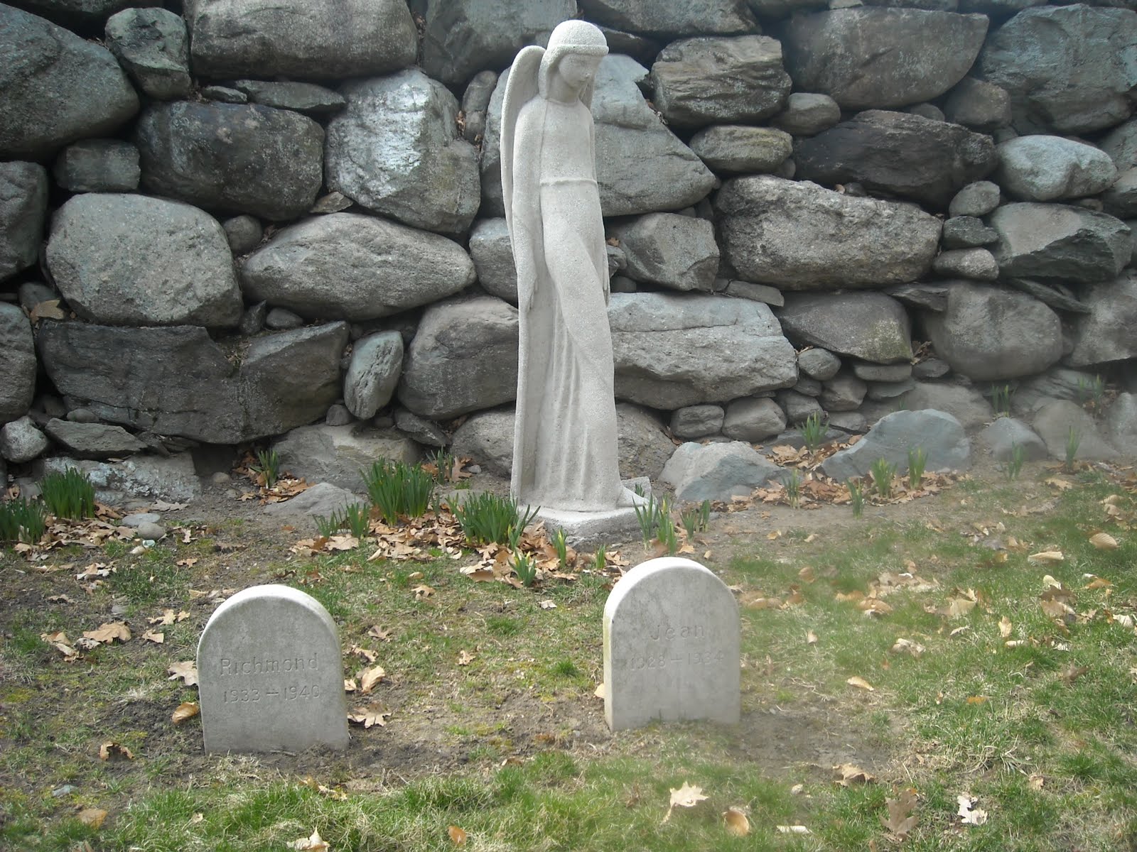 The Life of Death: Swan Point Cemetery