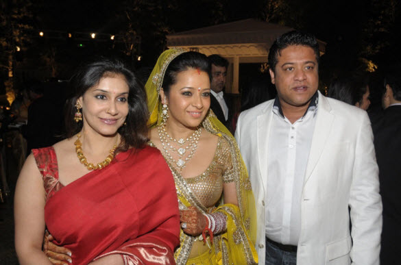 Amazing Gallery- Uniqueness Is Here: Actress Reema Sen Shiv Karan Singh ...