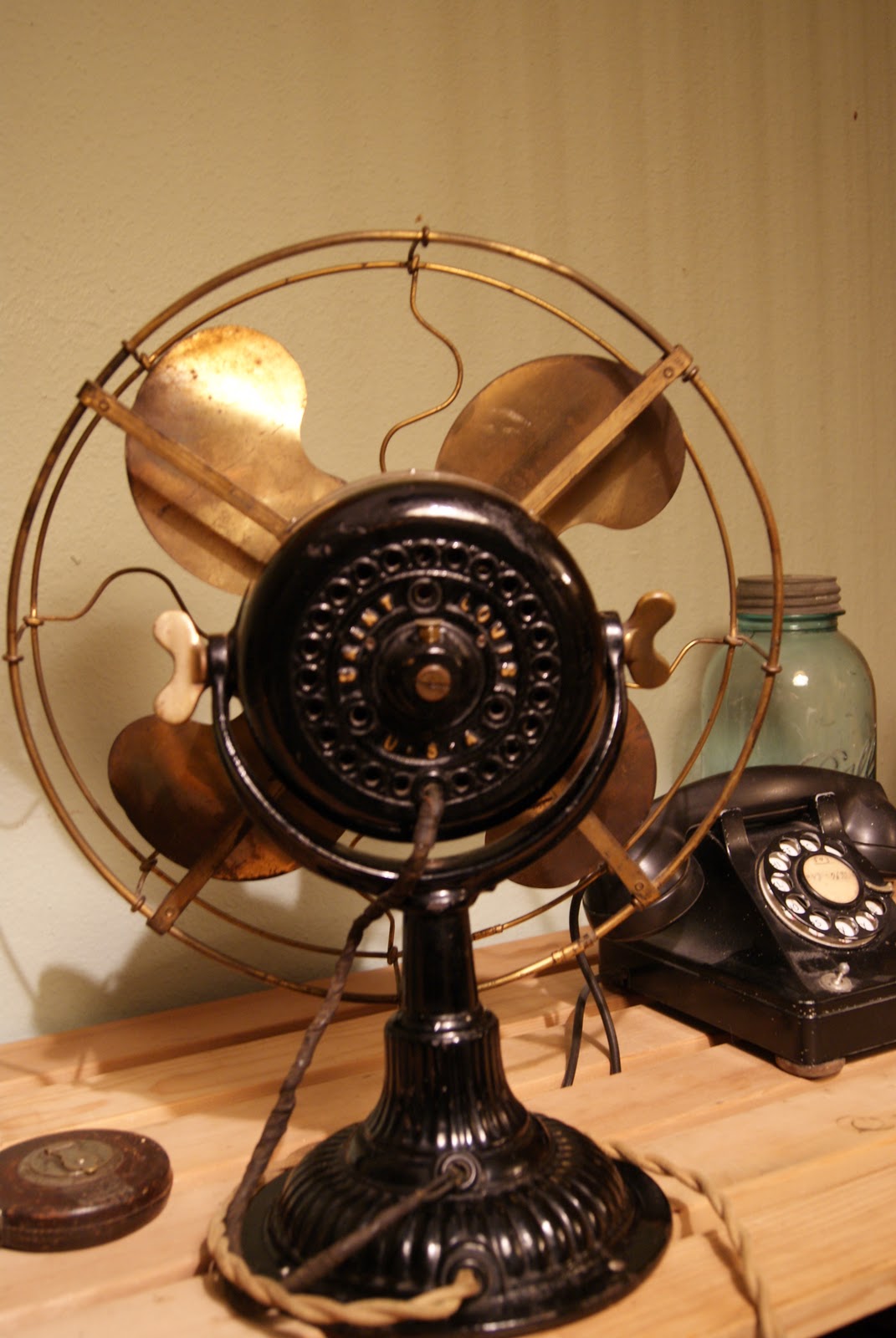 Brass and Iron: An antique fan collecting blog