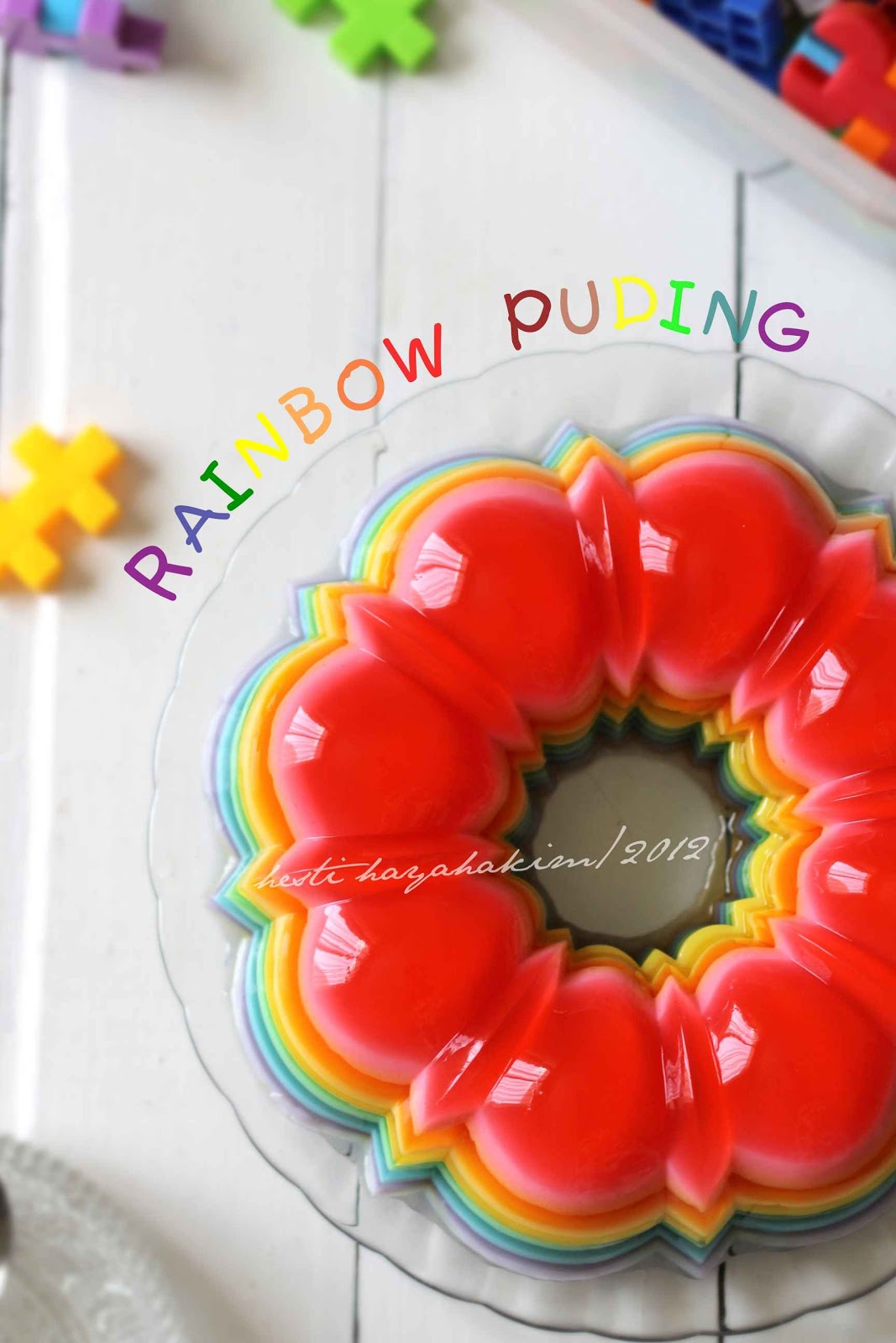 HESTI'S KITCHEN : yummy for your tummy: Rainbow Pudding