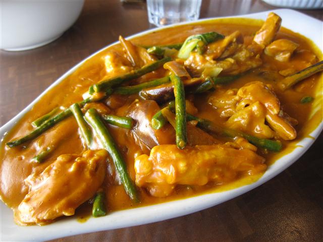 Chicken Kare-Kare