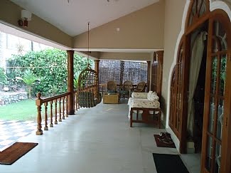 Carpenter work ideas and Kerala Style wooden decor: Kerala Style Home ...