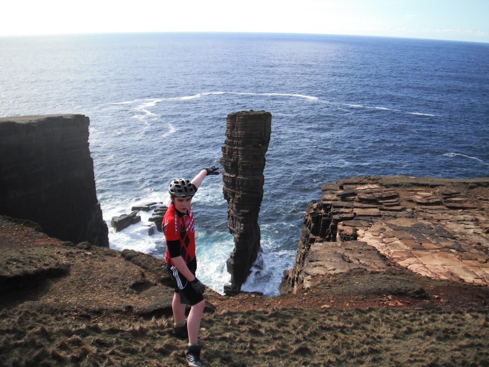 Stromness Parish Church: North Gaulton Castle bike ride.
