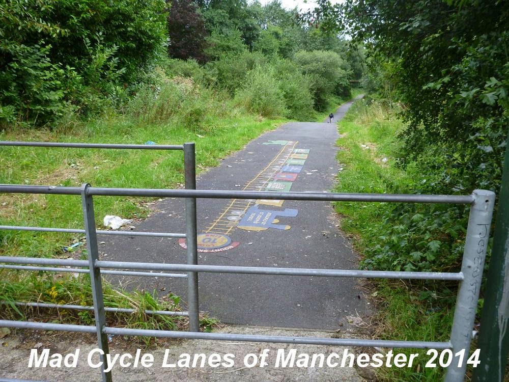 Mad Cycle Lanes of Manchester: Roe Green Loopline 2, Walkden to the M61