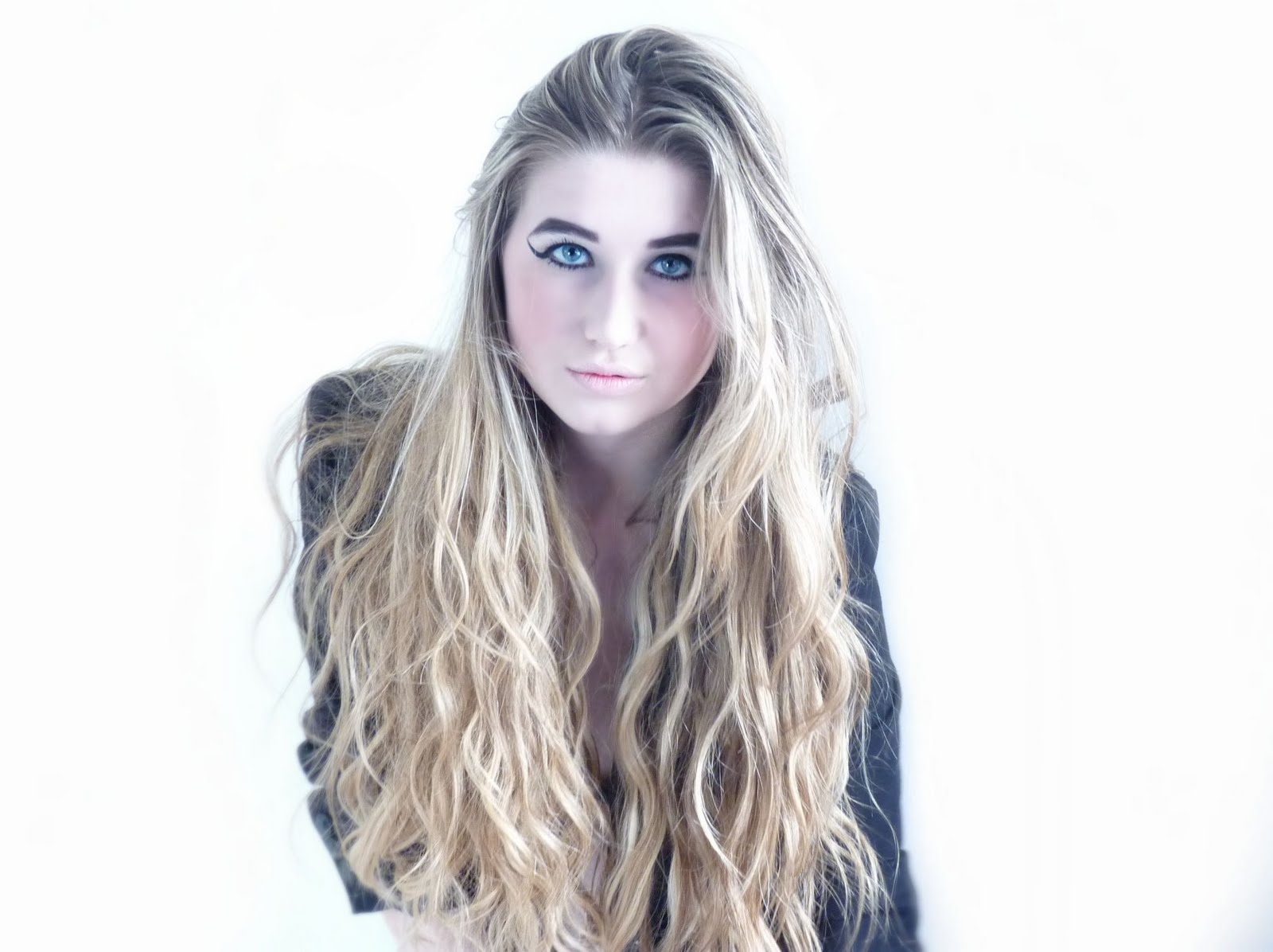 Teclye Christy News: 2011