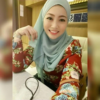 Mamah Muda Berjilbab Ditambah Bugil Dengan Gaya Binal | Skandal Foto Bokep ABG | Situs Film ...