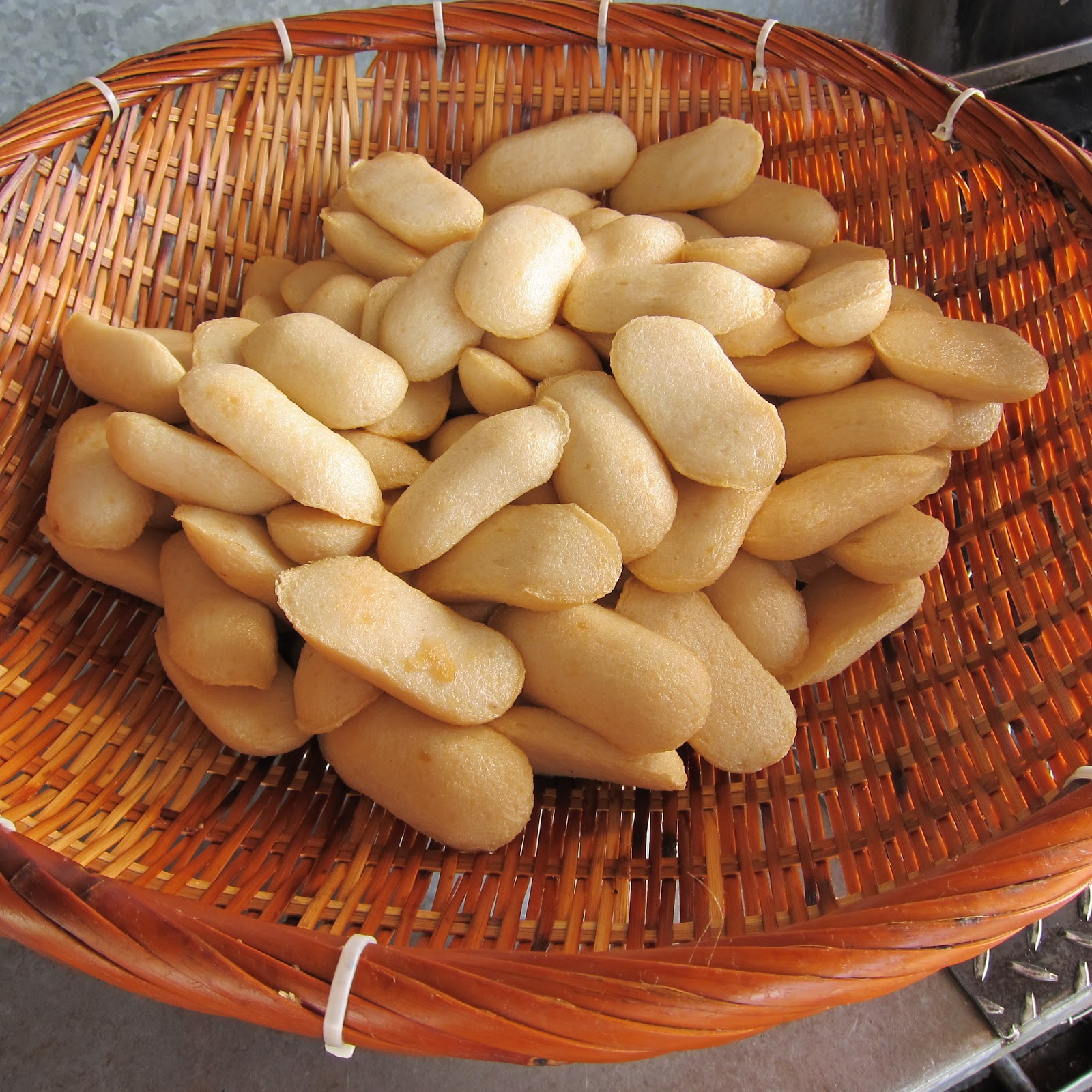 Curry Laksa and Otak Otak @ W. W. Water Works Laksa House 水塘辣沙 along ...