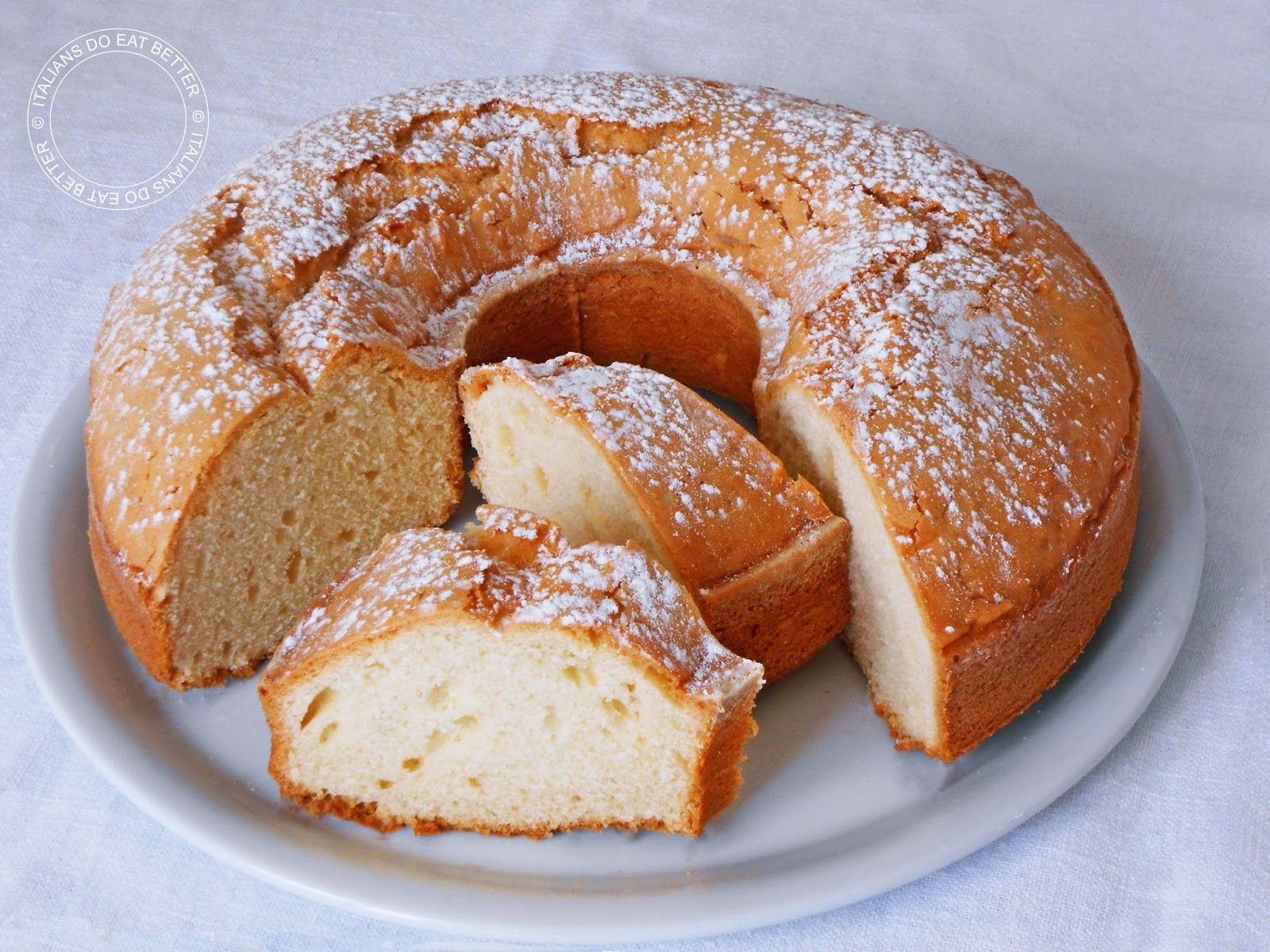 CIAMBELLONE ALLO YOGURT (TORTA 7 VASETTI) - ITALIANS DO EAT BETTER