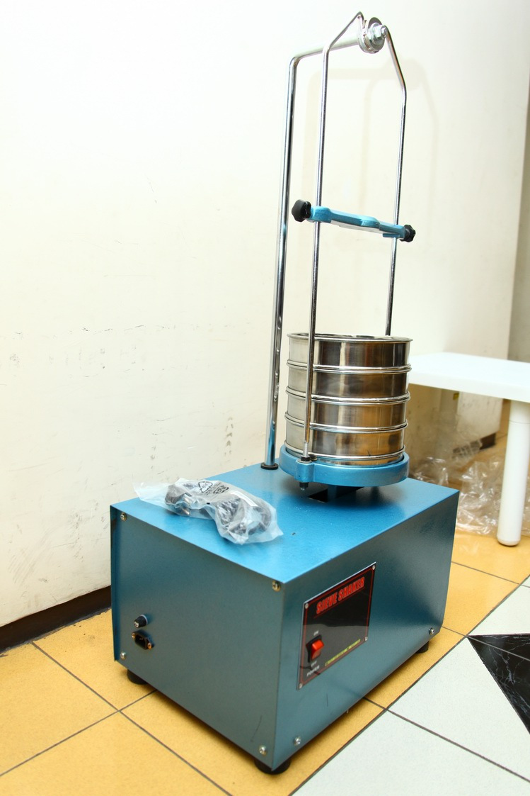 Alat lab mining dan sipil.: Sieve analysis,Sieve shaker