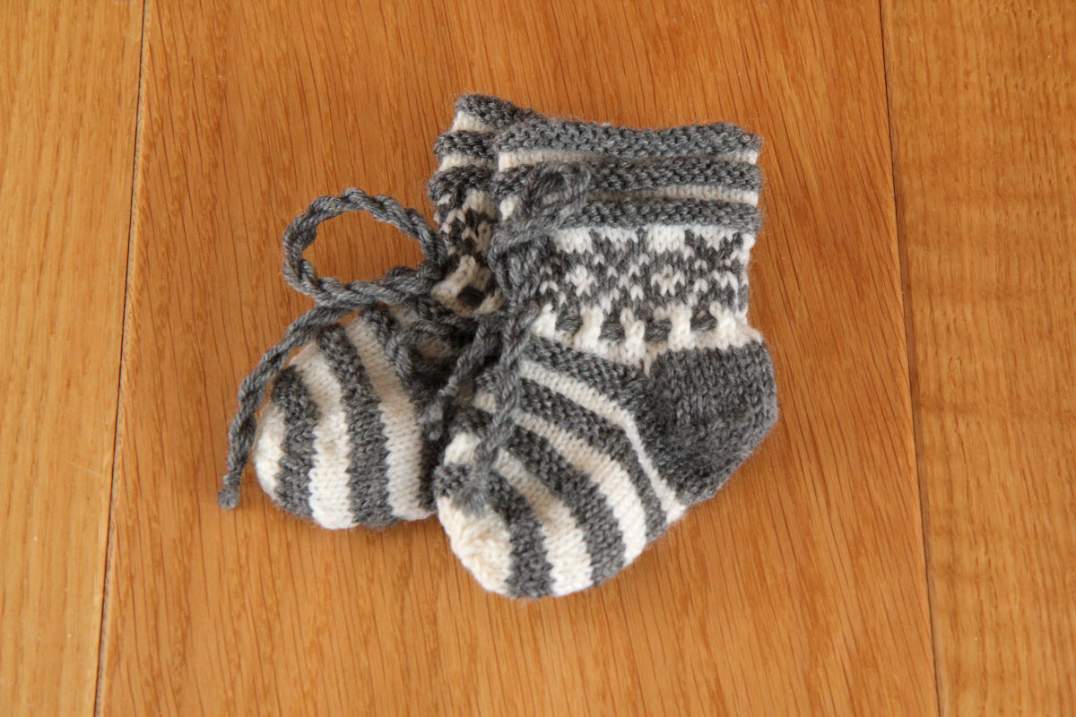 Strikkeglede: Babysokker
