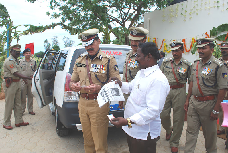 31-08-2012 CRPF DGP Mr. K. Vijayakumar, IPS Meet With Indraiya Vanigam ...