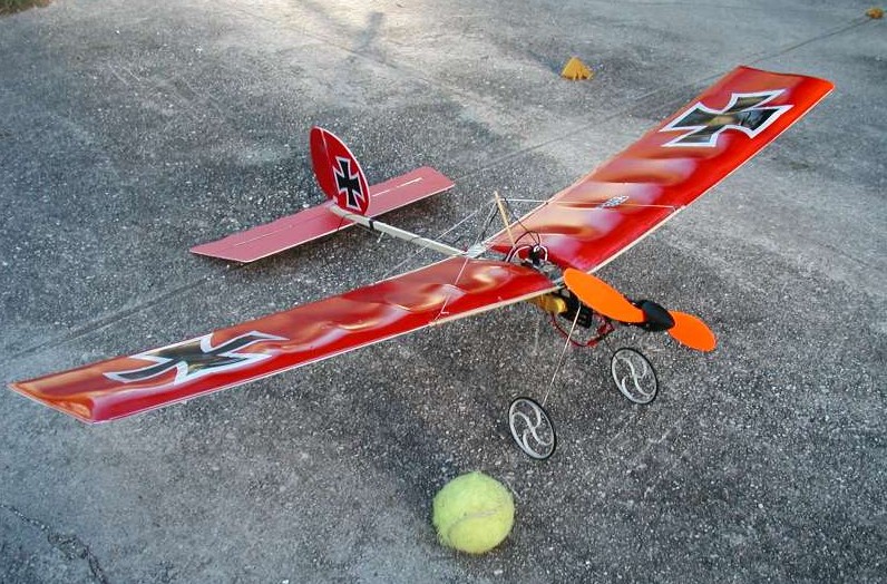 Ponete las piletas: SLOW FLYER - Parte 1 - Diseño y construcción