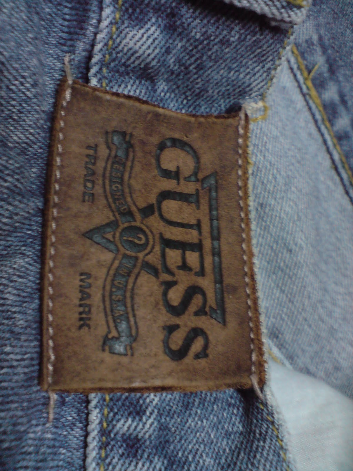 PLANET VINTAGE: Guess Jeans sz 35