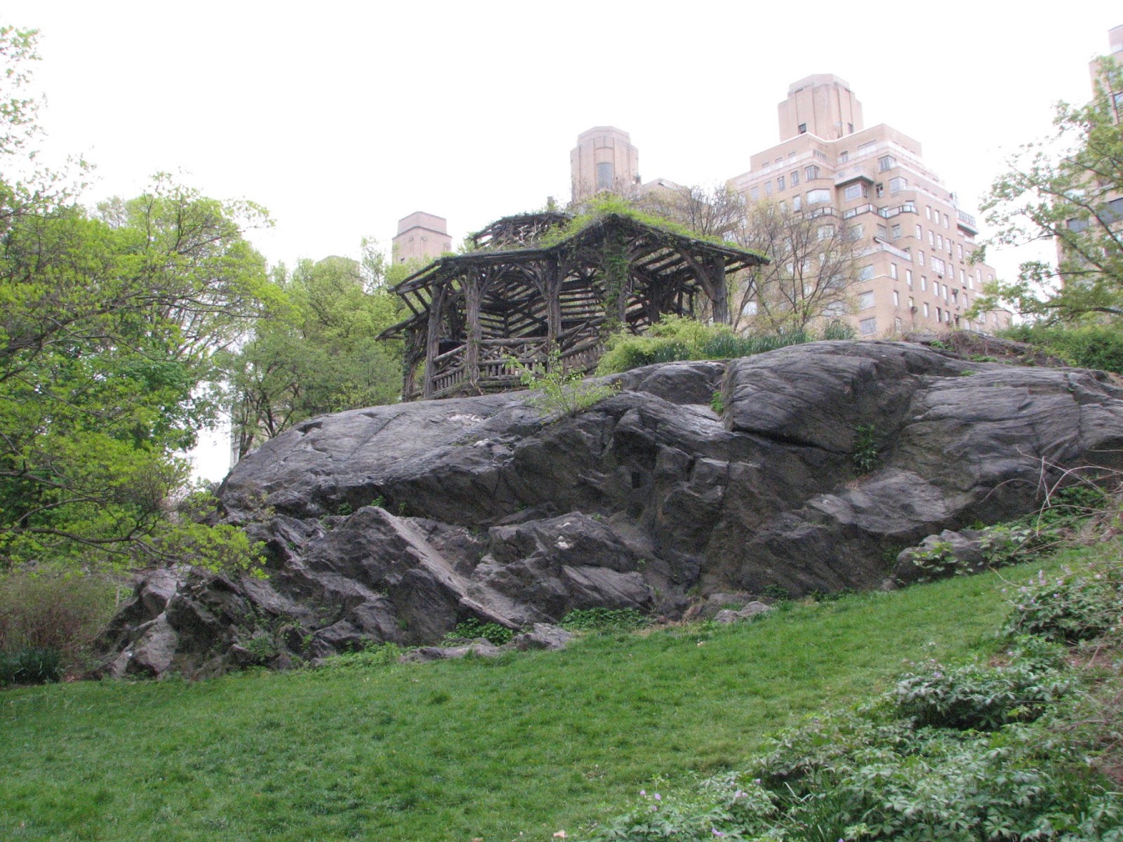 Bonao Internacional: ¿ COMO DEBE SER NUESTRA FE ? : " COMO UNA CASA ...