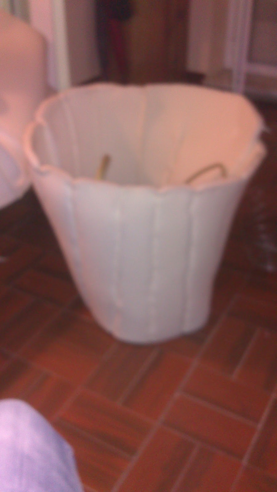 Creazy World: Como hacer dizfraz de CupCake de goma espuma